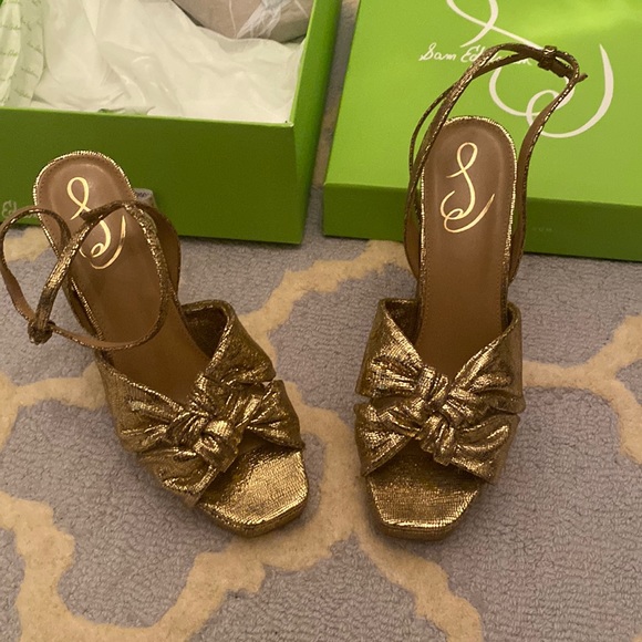 Sam Edelman | Shoes | Gold Platforms | Poshmark